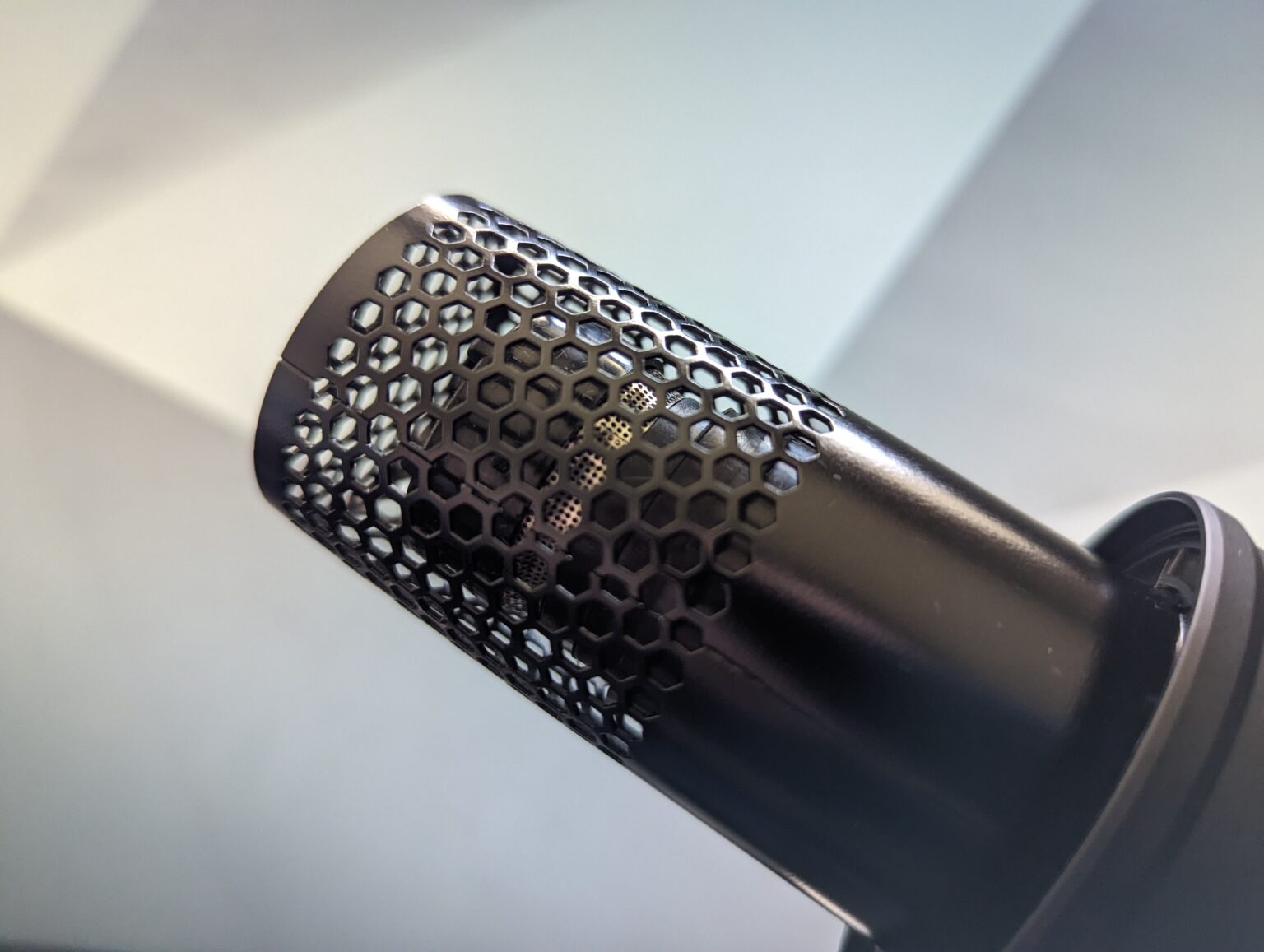 Fifine K688 Mic Review, High-End Performance At A Low Cost? - PC Builds On A Budget